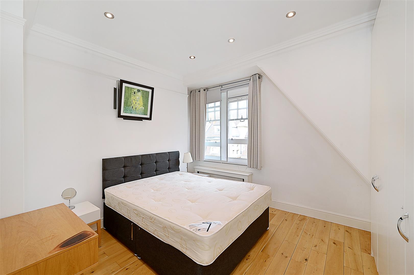 Duke Street, Mayfair, London W1K, 3 bedroom Flat, 18243684 – Napier Watt